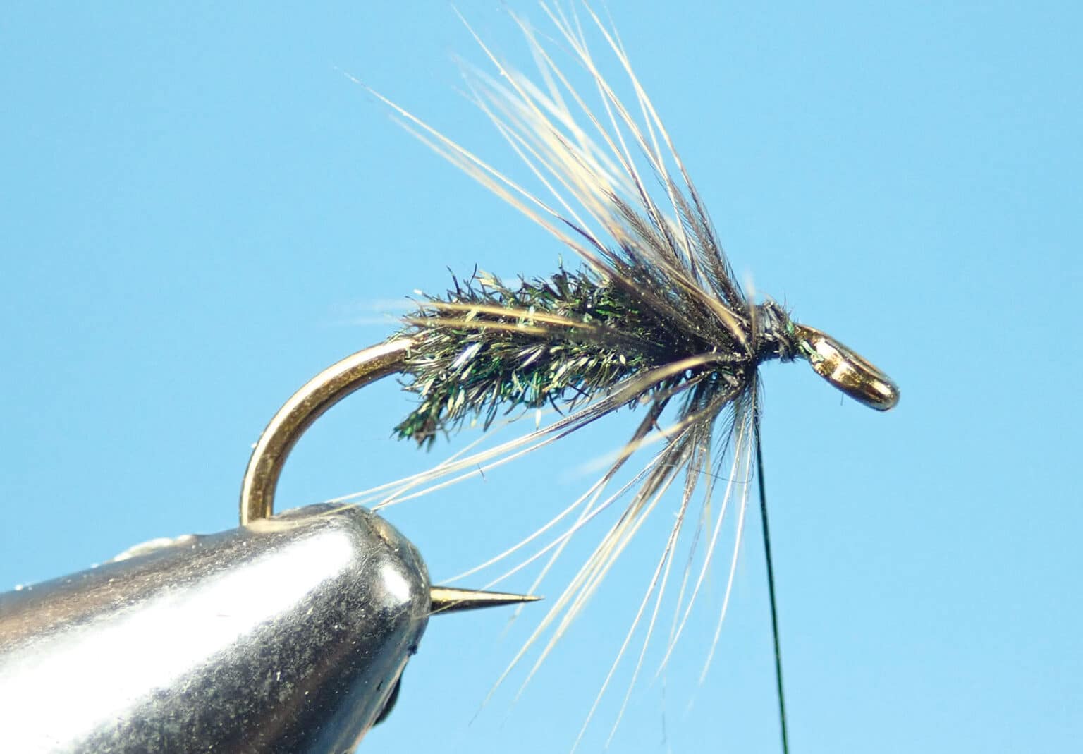 At the Vise: The Alder Fly - California Fly Fisher